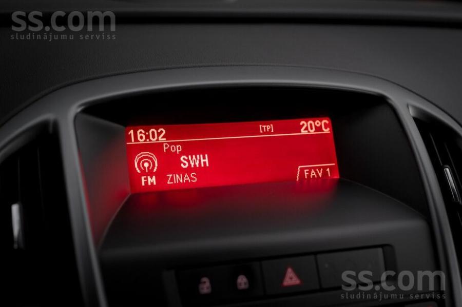Grey Opel Astra 2012 in Talsi, with an engine capacity of 1.40 L and mileage of 154 thousand km for 6250 €, photo 23 on AUTOMOTO.COM.LV