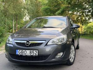 Pelēks Opel Astra 2012 Utena, ar dzinēja tilpumu 1.69 L un nobraukumu 332 tūkst. km par 1750 €, foto 8 vietnē AUTOMOTO.COM.LV