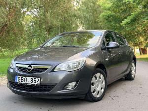 Pelēks Opel Astra 2012 Utena, ar dzinēja tilpumu 1.69 L un nobraukumu 332 tūkst. km par 1750 €, foto 13 vietnē AUTOMOTO.COM.LV
