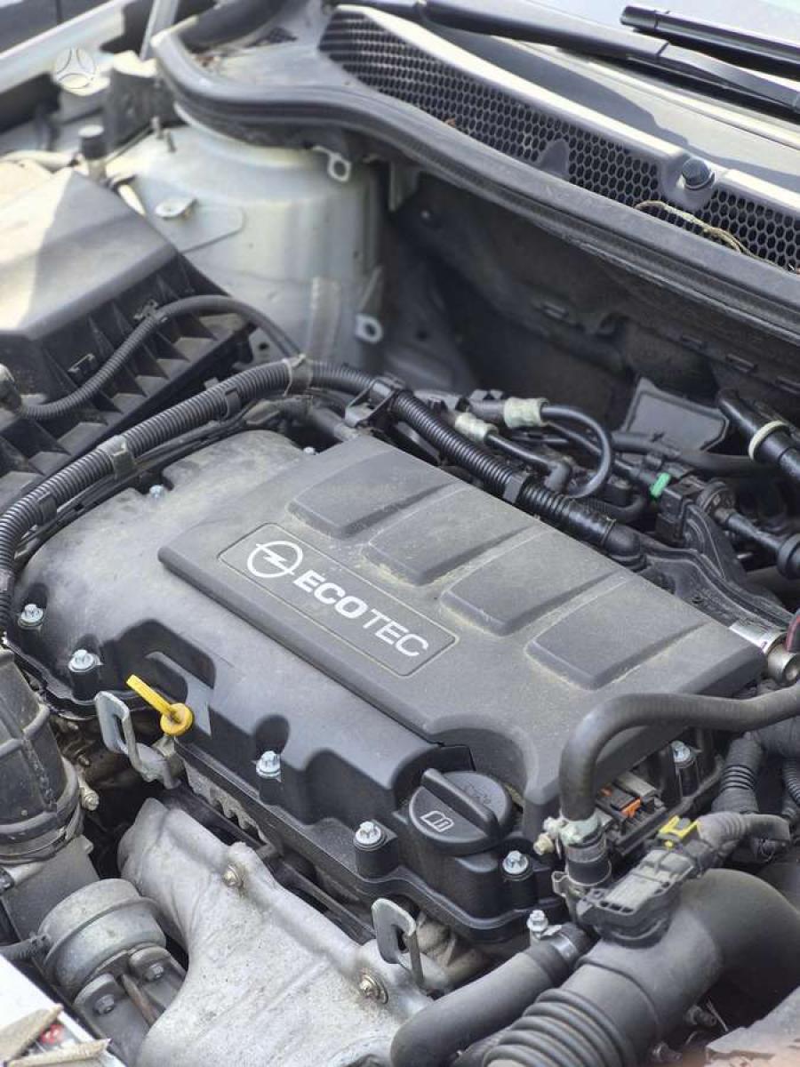 Серый Опель Астра 2012 в Каунас, объемом двигателя 1.36 л и пробегом 195 тыс. км за 3200 €, фото 18 на AUTOMOTO.COM.LV