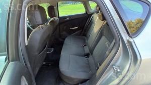 Grey Opel Astra 2012 in Riga, with an engine capacity of 1.40 L and mileage of 251 thousand km for 1000 €, photo 6 on AUTOMOTO.COM.LV