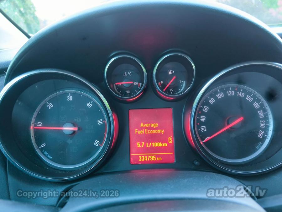Grey Opel Astra 2012 in Tallinn, with an engine capacity of 1.70 L and mileage of 335 thousand km for 2550 €, photo 9 on AUTOMOTO.COM.LV