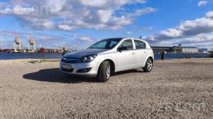 Opel Astra 2012 Rīga vietnē Pelēks Opel Astra 2012 Rīga, ar dzinēja tilpumu 1.60 L un nobraukumu 210 tūkst. km par 2200 €, foto 1 vietnē AUTOMOTO.COM.LV