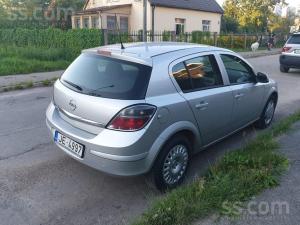 Pelēks Opel Astra 2013 Rīga, ar dzinēja tilpumu 1.70 L un nobraukumu 235 tūkst. km par 1999 €, foto 1 vietnē AUTOMOTO.COM.LV