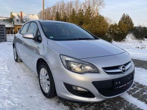 Grey Opel Astra 2013 in Marijampole, with an engine capacity of 1.36 L and mileage of 224 thousand km for 3800 €, photo  on AUTOMOTO.COM.LV