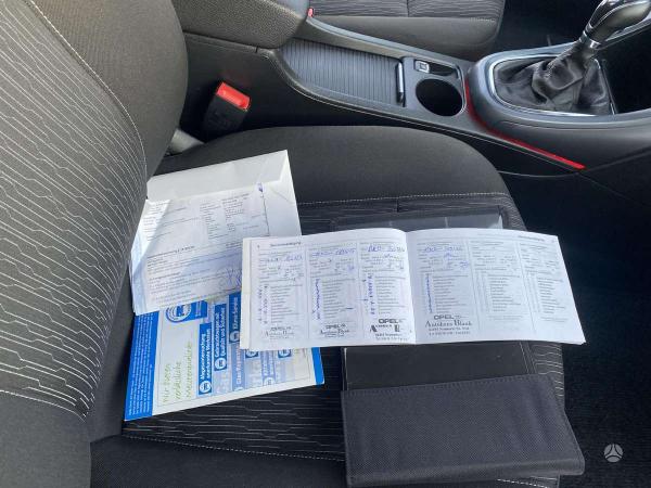 Pelēks Opel Astra 2013 Marijampole, ar dzinēja tilpumu 1.36 L un nobraukumu 224 tūkst. km par 3800 €, foto 10 vietnē AUTOMOTO.COM.LV