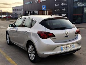 Pelēks Opel Astra 2013 Šauļi, ar dzinēja tilpumu 1.70 L un nobraukumu 270 tūkst. km par 3950 €, foto 5 vietnē AUTOMOTO.COM.LV