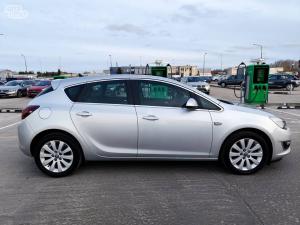 Pelēks Opel Astra 2013 Šauļi, ar dzinēja tilpumu 1.70 L un nobraukumu 270 tūkst. km par 3950 €, foto 8 vietnē AUTOMOTO.COM.LV