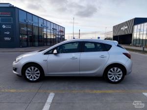 Pelēks Opel Astra 2013 Šauļi, ar dzinēja tilpumu 1.70 L un nobraukumu 270 tūkst. km par 3950 €, foto 9 vietnē AUTOMOTO.COM.LV