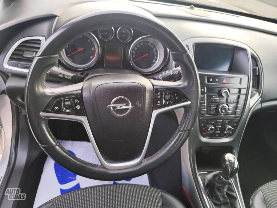 Pelēks Opel Astra 2013 Šauļi, ar dzinēja tilpumu 1.70 L un nobraukumu 270 tūkst. km par 3950 €, foto 12 vietnē AUTOMOTO.COM.LV