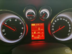 Grey Opel Astra 2013 in Kaunas, with an engine capacity of 1.70 L and mileage of 244 thousand km for 3600 €, photo 17 on AUTOMOTO.COM.LV