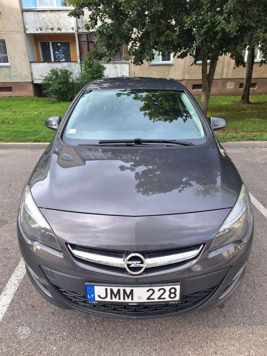 Pelēks Opel Astra 2013 Marijampole, ar dzinēja tilpumu 1.59 L un nobraukumu 169 tūkst. km par 3600 €, foto 6 vietnē AUTOMOTO.COM.LV