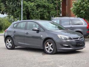 Grey Opel Astra 2013 in Liepaja, with an engine capacity of 1.40 L and mileage of 153 thousand km for 4950 €, photo 5 on AUTOMOTO.COM.LV