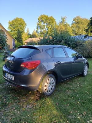 Pelēks Opel Astra 2013 Paide, ar dzinēja tilpumu 1.60 L un nobraukumu 187 tūkst. km par 3000 €, foto 6 vietnē AUTOMOTO.COM.LV