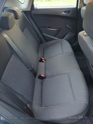 Pelēks Opel Astra 2013 Paide, ar dzinēja tilpumu 1.60 L un nobraukumu 187 tūkst. km par 3000 €, foto 9 vietnē AUTOMOTO.COM.LV