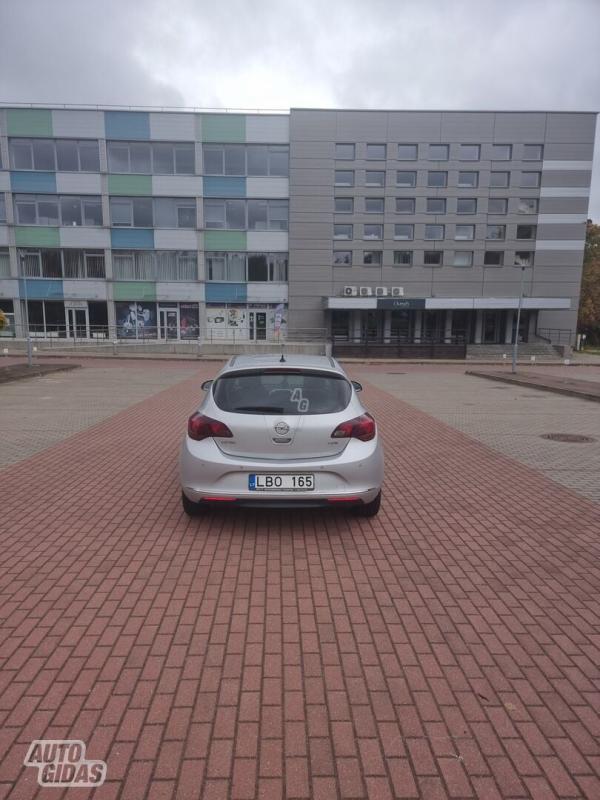Pelēks Opel Astra 2013 Viļņa, ar dzinēja tilpumu 1.70 L un nobraukumu 118 tūkst. km par 3690 €, foto 5 vietnē AUTOMOTO.COM.LV