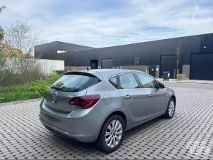 Pelēks Opel Astra 2013 Pakruojis, ar dzinēja tilpumu 1.70 L un nobraukumu 225 tūkst. km par 3450 €, foto 4 vietnē AUTOMOTO.COM.LV