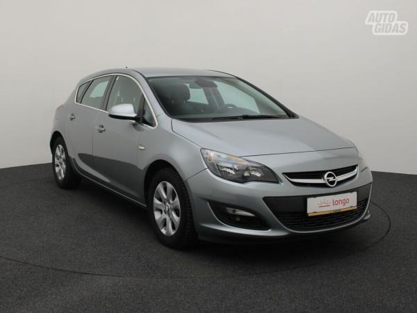 Grey Opel Astra 2014 in Vilnius, with an engine capacity of 1.60 L and mileage of 139 thousand km for 5799 €, photo 10 on AUTOMOTO.COM.LV