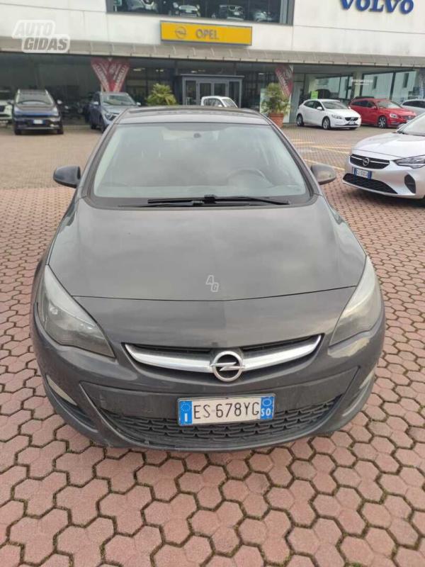 Pelēks Opel Astra 2014 Kauņa, ar dzinēja tilpumu 1.70 L un nobraukumu 264 tūkst. km par 3900 €, foto 1 vietnē AUTOMOTO.COM.LV