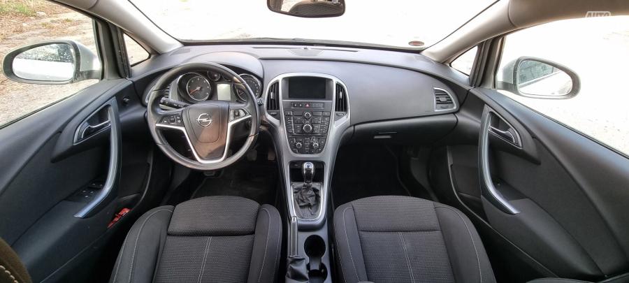 Pelēks Opel Astra 2014 Kėdainiai, ar dzinēja tilpumu 1.70 L un nobraukumu 300 tūkst. km par 3799 €, foto 13 vietnē AUTOMOTO.COM.LV