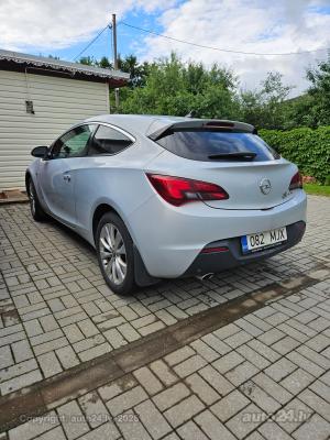Pelēks Opel Astra 2014 Tallina, ar dzinēja tilpumu 2.00 L un nobraukumu 238 tūkst. km par 4500 €, foto 3 vietnē AUTOMOTO.COM.LV