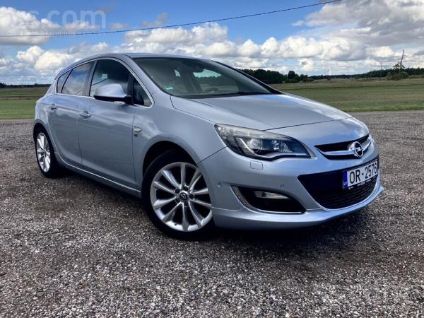Pelēks Opel Astra 2014 Talsi, ar dzinēja tilpumu 2.00 L un nobraukumu 239 tūkst. km par 6500 €, foto 1 vietnē AUTOMOTO.COM.LV