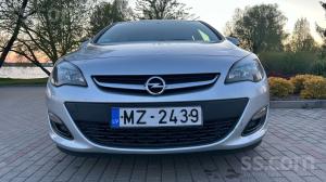 Grey Opel Astra 2015 in Ogre, with an engine capacity of 1.60 L and mileage of 180 thousand km for 1700 €, photo 8 on AUTOMOTO.COM.LV