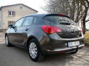 Pelēks Opel Astra 2015 Cēsis, ar dzinēja tilpumu 1.60 L un nobraukumu 0 tūkst. km par 5500 €, foto 6 vietnē AUTOMOTO.COM.LV