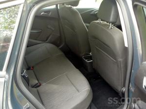Grey Opel Astra 2015 in Cesis, with an engine capacity of 1.60 L and mileage of 0 thousand km for 5600 €, photo 11 on AUTOMOTO.COM.LV