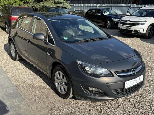 Pelēks Opel Astra 2015 Kauņa, ar dzinēja tilpumu 1.60 L un nobraukumu 217 tūkst. km par 4200 €, foto 3 vietnē AUTOMOTO.COM.LV