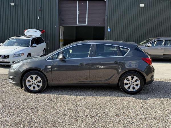Pelēks Opel Astra 2015 Kauņa, ar dzinēja tilpumu 1.60 L un nobraukumu 217 tūkst. km par 4200 €, foto 6 vietnē AUTOMOTO.COM.LV