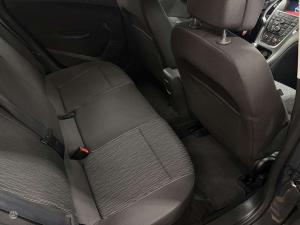 Pelēks Opel Astra 2015 Kauņa, ar dzinēja tilpumu 1.60 L un nobraukumu 217 tūkst. km par 4200 €, foto 13 vietnē AUTOMOTO.COM.LV