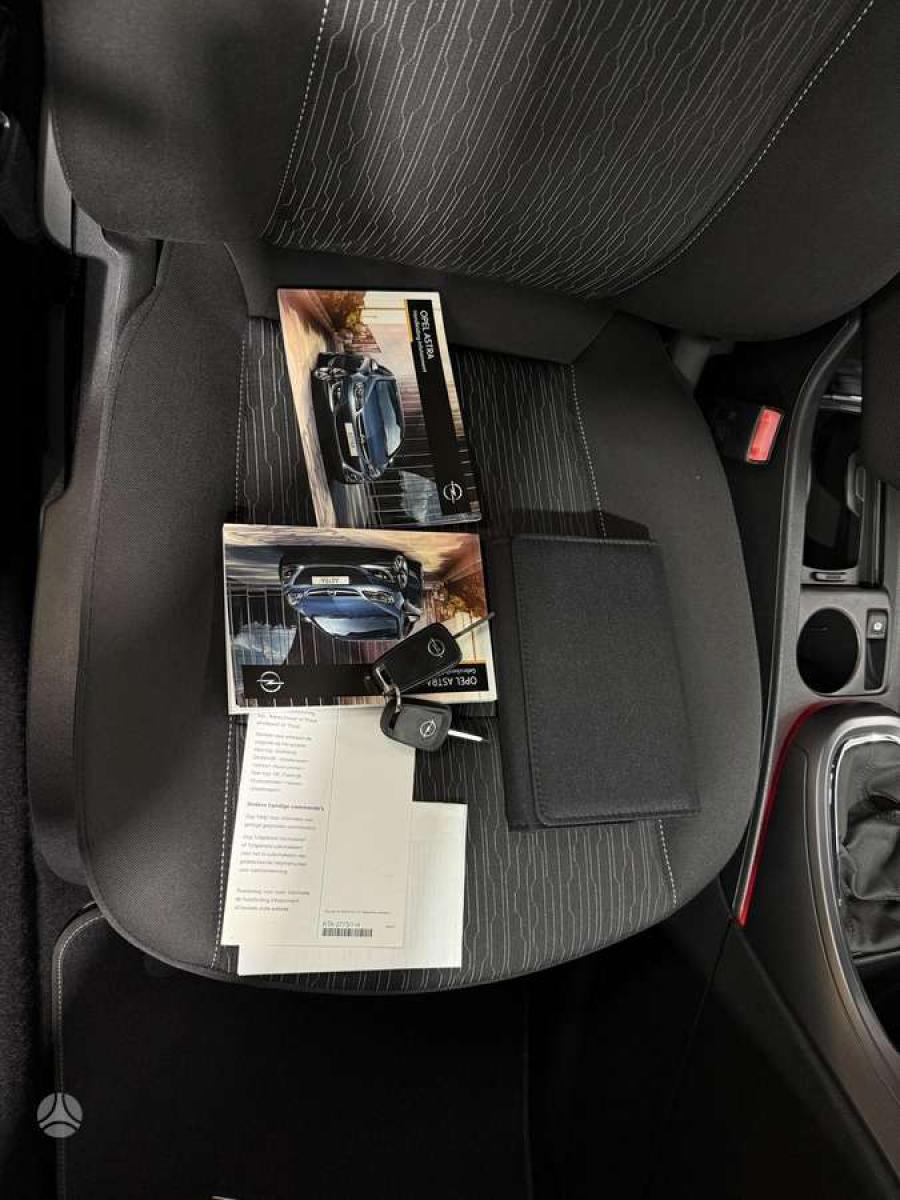 Pelēks Opel Astra 2015 Kauņa, ar dzinēja tilpumu 1.60 L un nobraukumu 217 tūkst. km par 4200 €, foto 14 vietnē AUTOMOTO.COM.LV