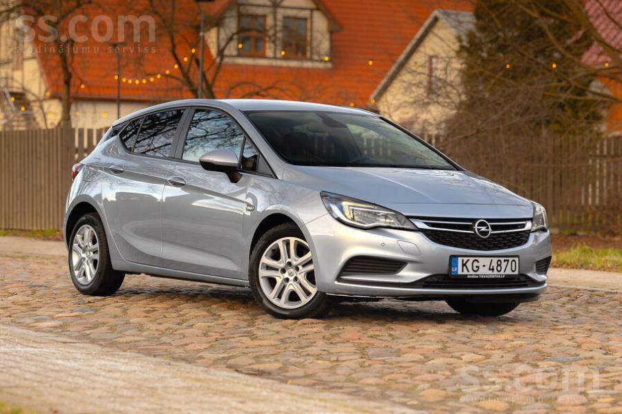 Pelēks Opel Astra 2016 Jelgava, ar dzinēja tilpumu 1.60 L un nobraukumu 161 tūkst. km par 9200 €, foto 2 vietnē AUTOMOTO.COM.LV