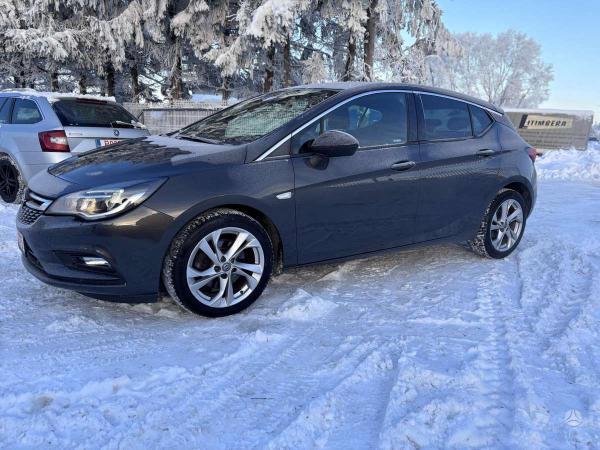 Grey Opel Astra 2016 in Gargzdai, with an engine capacity of 1.60 L and mileage of 188 thousand km for 6999 €, photo 7 on AUTOMOTO.COM.LV