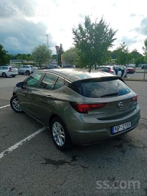 Pelēks Opel Astra 2016 Rīga, ar dzinēja tilpumu 1.60 L un nobraukumu 177 tūkst. km par 5999 €, foto 4 vietnē AUTOMOTO.COM.LV
