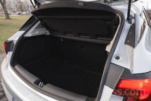 Grey Opel Astra 2016 in Jelgava, with an engine capacity of 1.60 L and mileage of 161 thousand km for 7900 €, photo 17 on AUTOMOTO.COM.LV