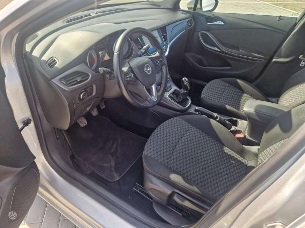 Pelēks Opel Astra 2016 Tauragė, ar dzinēja tilpumu 1.60 L un nobraukumu 170 tūkst. km par 6300 €, foto 7 vietnē AUTOMOTO.COM.LV
