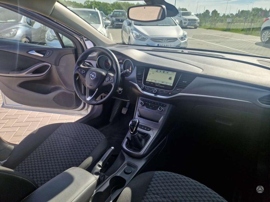 Pelēks Opel Astra 2016 Tauragė, ar dzinēja tilpumu 1.60 L un nobraukumu 170 tūkst. km par 6300 €, foto 11 vietnē AUTOMOTO.COM.LV