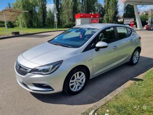Grey Opel Astra 2016 in Taurage, with an engine capacity of 1.60 L and mileage of 176 thousand km for 6300 €, photo  on AUTOMOTO.COM.LV