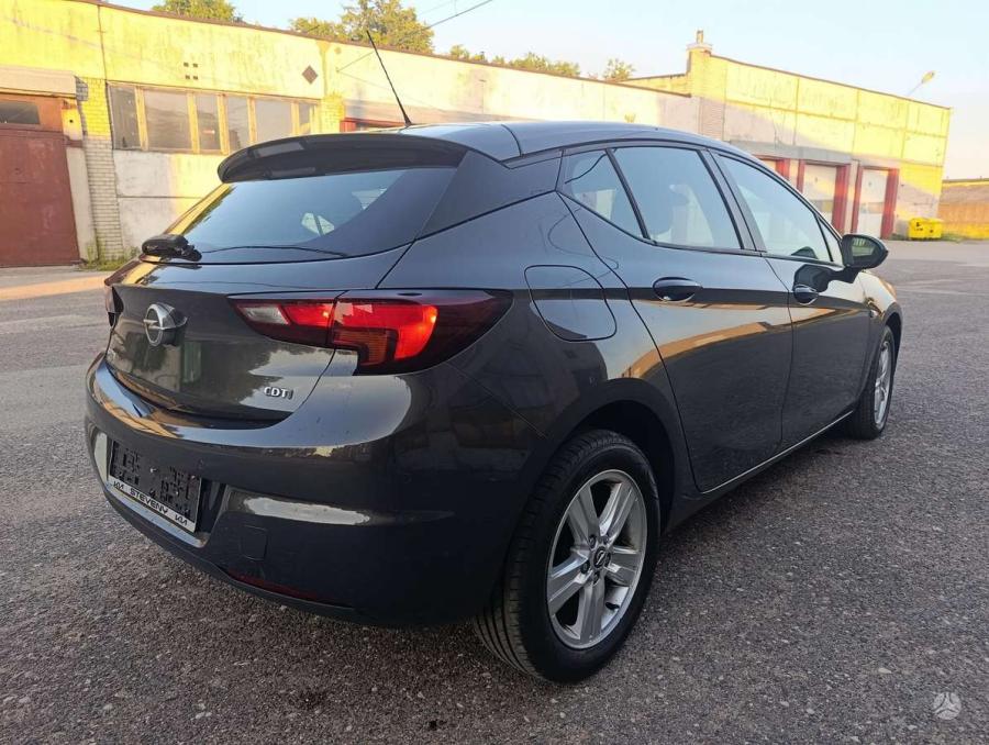 Pelēks Opel Astra 2016 Rokiškis, ar dzinēja tilpumu 1.60 L un nobraukumu 227 tūkst. km par 5250 €, foto 6 vietnē AUTOMOTO.COM.LV