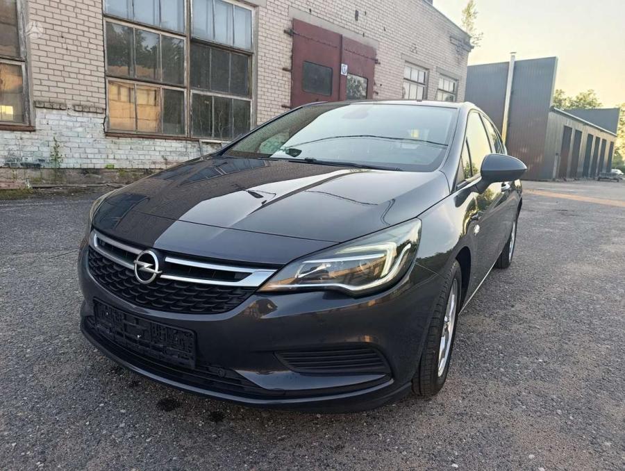 Pelēks Opel Astra 2016 Rokiškis, ar dzinēja tilpumu 1.60 L un nobraukumu 227 tūkst. km par 5250 €, foto 9 vietnē AUTOMOTO.COM.LV
