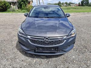 Pelēks Opel Astra 2016 Marijampole, ar dzinēja tilpumu 1.40 L un nobraukumu 198 tūkst. km par 4100 €, foto 4 vietnē AUTOMOTO.COM.LV