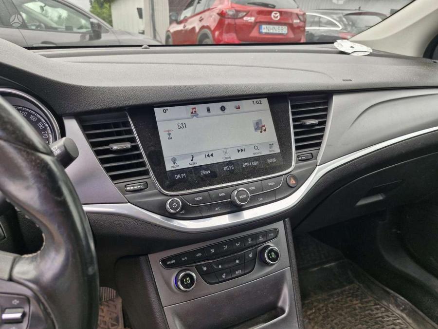 Pelēks Opel Astra 2016 Marijampole, ar dzinēja tilpumu 1.40 L un nobraukumu 198 tūkst. km par 4100 €, foto 11 vietnē AUTOMOTO.COM.LV