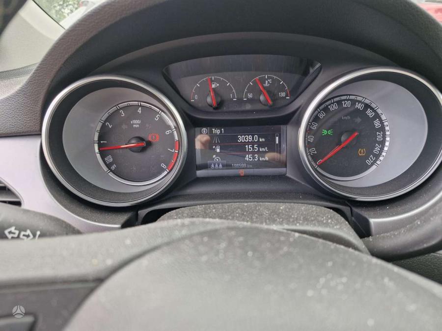 Pelēks Opel Astra 2016 Marijampole, ar dzinēja tilpumu 1.40 L un nobraukumu 198 tūkst. km par 4100 €, foto 12 vietnē AUTOMOTO.COM.LV
