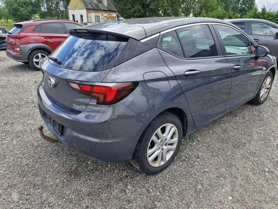Pelēks Opel Astra 2016 Marijampole, ar dzinēja tilpumu 1.40 L un nobraukumu 198 tūkst. km par 4100 €, foto 18 vietnē AUTOMOTO.COM.LV