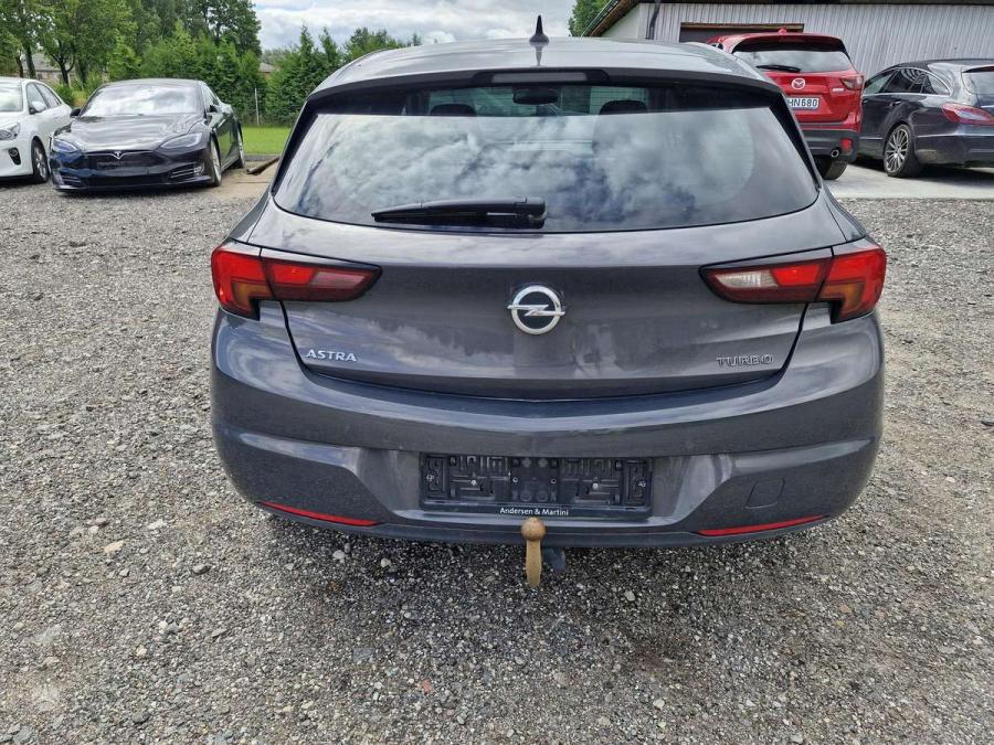 Pelēks Opel Astra 2016 Marijampole, ar dzinēja tilpumu 1.40 L un nobraukumu 198 tūkst. km par 4100 €, foto 19 vietnē AUTOMOTO.COM.LV