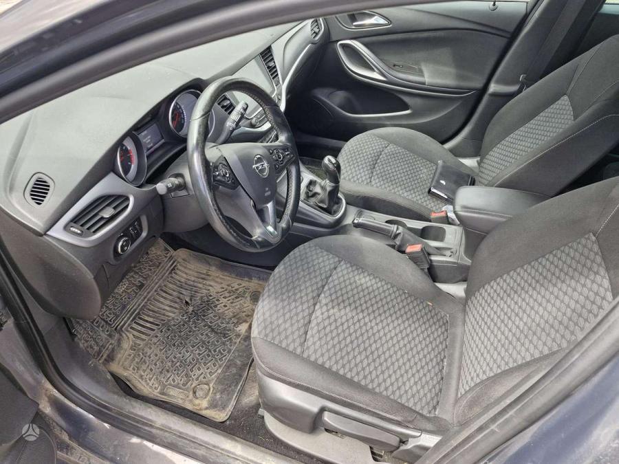 Pelēks Opel Astra 2016 Marijampole, ar dzinēja tilpumu 1.40 L un nobraukumu 198 tūkst. km par 4100 €, foto 21 vietnē AUTOMOTO.COM.LV