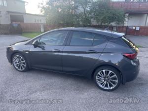 Pelēks Opel Astra 2016 Tallina, ar dzinēja tilpumu 1.60 L un nobraukumu 264 tūkst. km par 5900 €, foto 8 vietnē AUTOMOTO.COM.LV