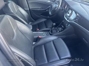 Pelēks Opel Astra 2016 Tallina, ar dzinēja tilpumu 1.60 L un nobraukumu 264 tūkst. km par 5900 €, foto 20 vietnē AUTOMOTO.COM.LV
